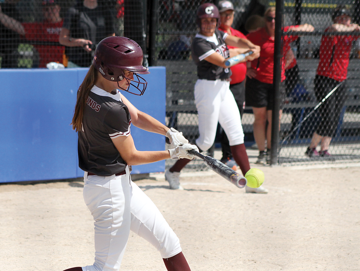 Greyhounds roar back, run to consolation finals | News, Sports, Jobs ...